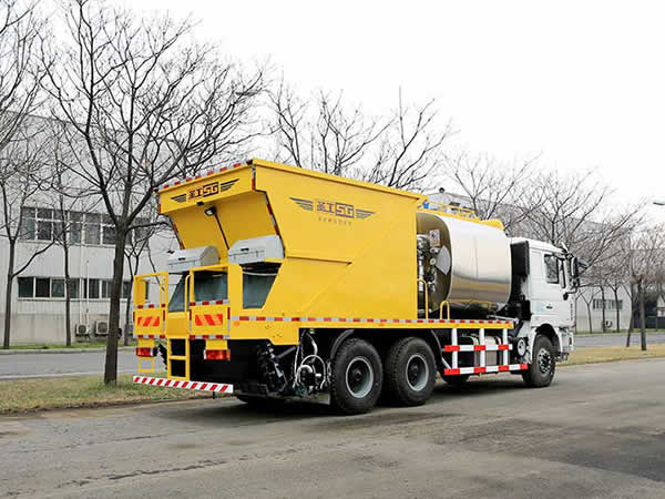Chip Spreader with Asphalt Binder, HGY5250TFC | Bitumen Sprayer | Gaoyuan