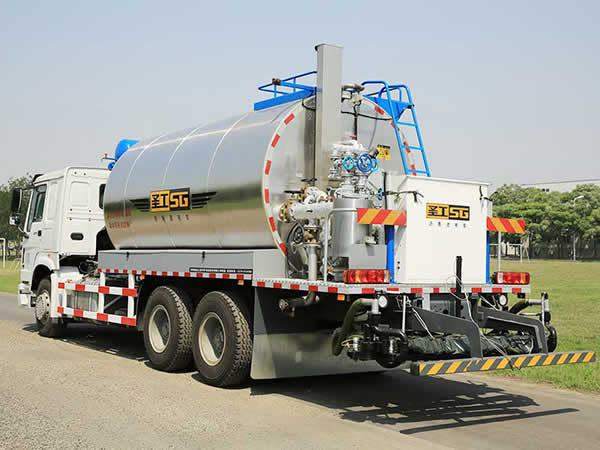 Asphalt Distributor Truck, HGY5256GLQ | Paving Solution | Gaoyuan Equipment