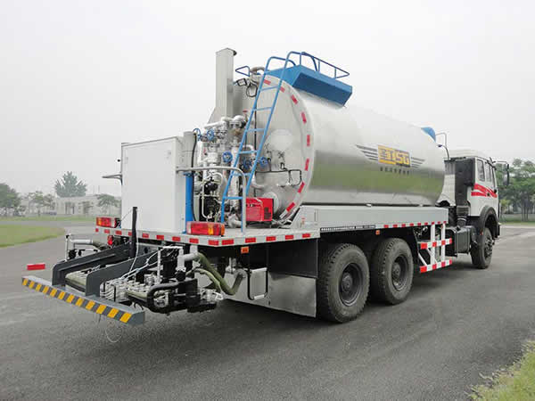 Rubberized Asphalt Distributor Truck | Road Repairing Machine | Gaoyuan ...